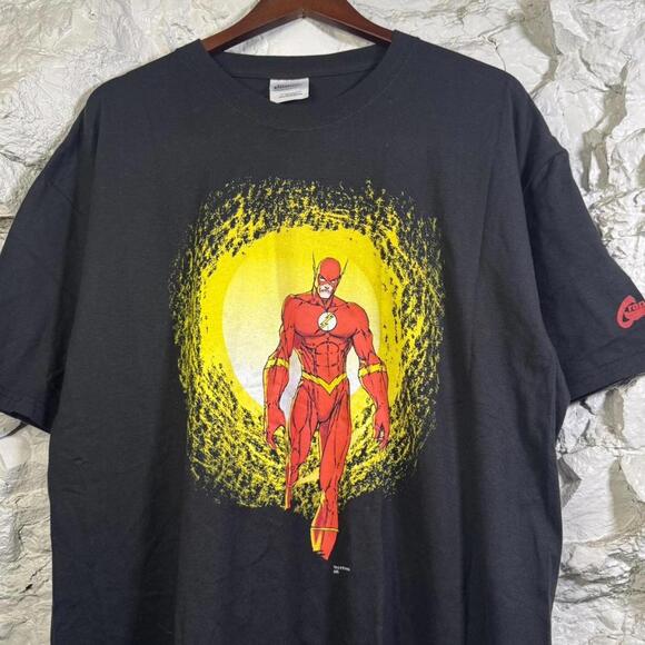DC Comics | Shirts | 205 The Flash Dc Comics Tee Size Xl | Poshmark